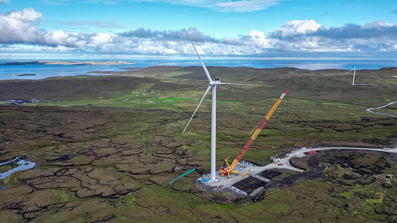 Last of 103 turbines installed | Viking Energy Wind Farm